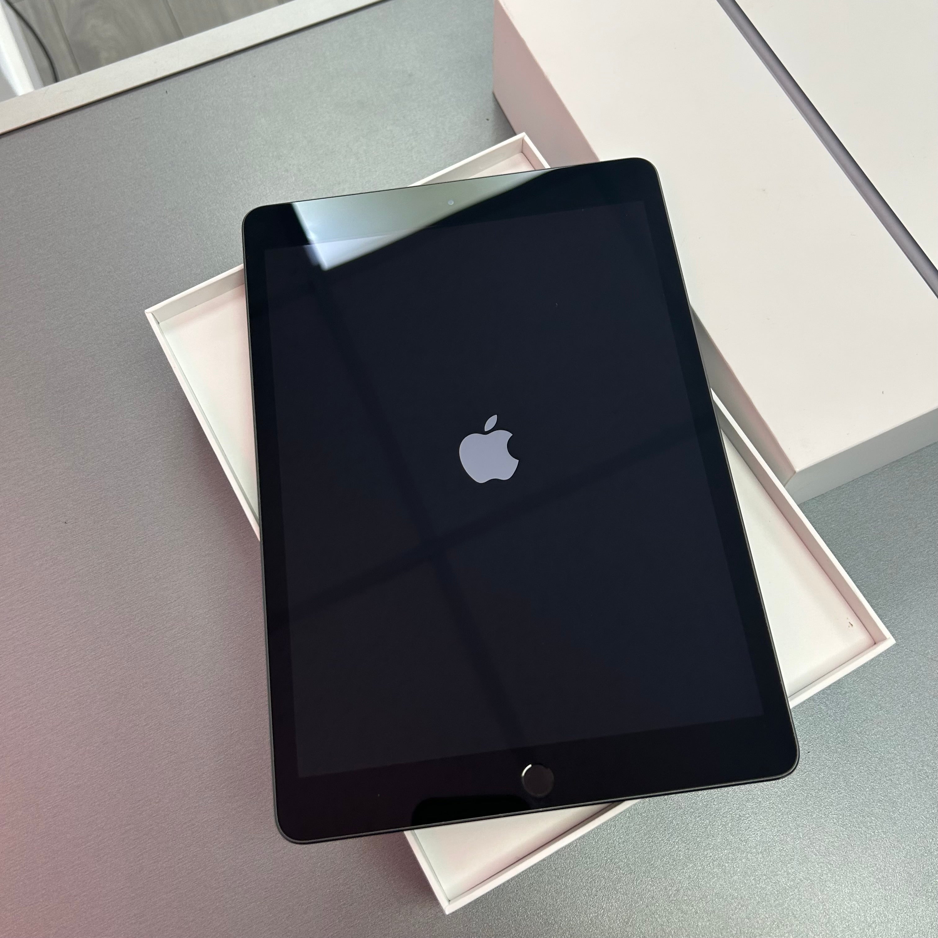 Apple iPad 7th Gen 32GB Wi-Fi Space Grey | Time2Talk Swansea UK
