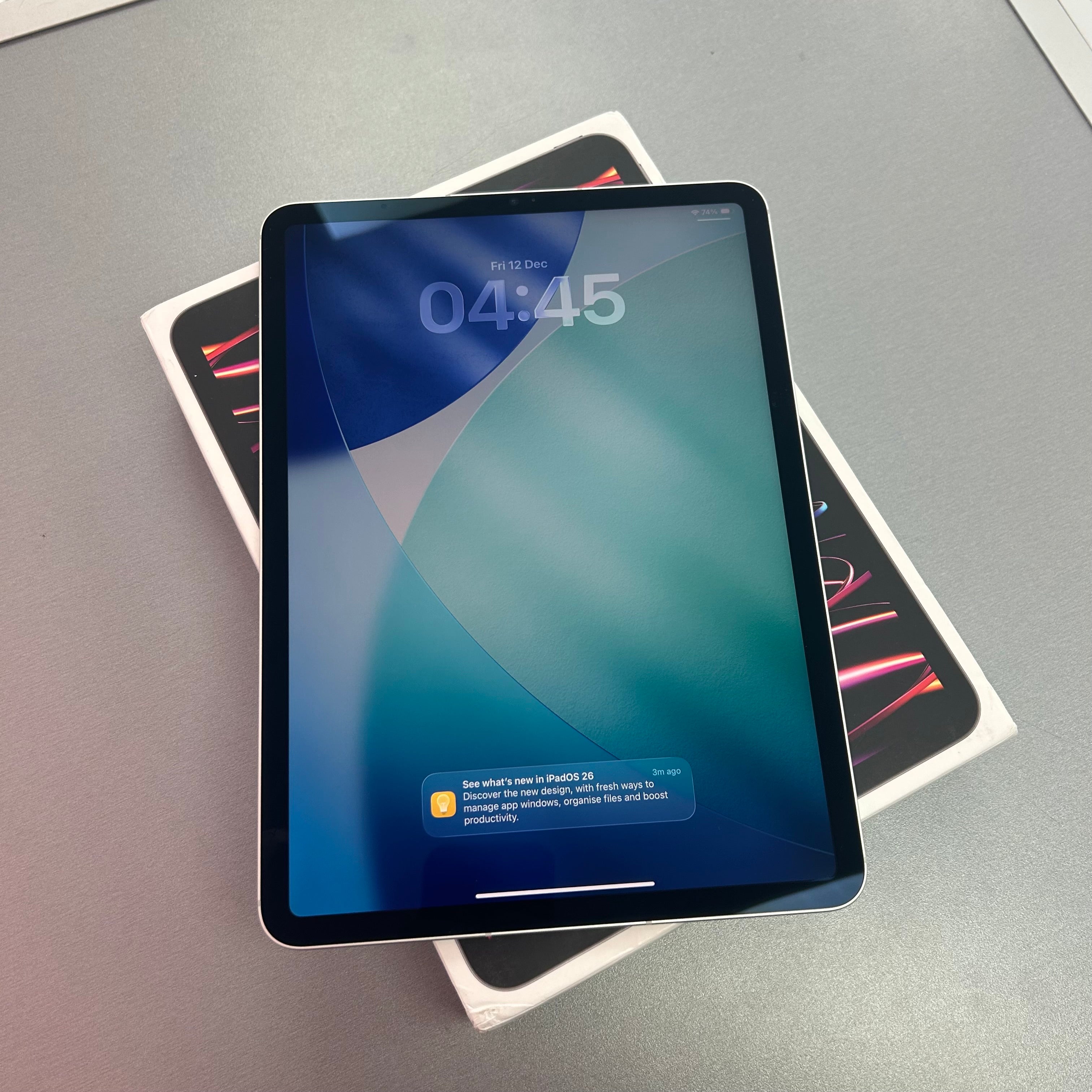 Apple iPad Pro 11 inch 4th Generation Silver, 128GB, Wi-Fi & Cellular ...
